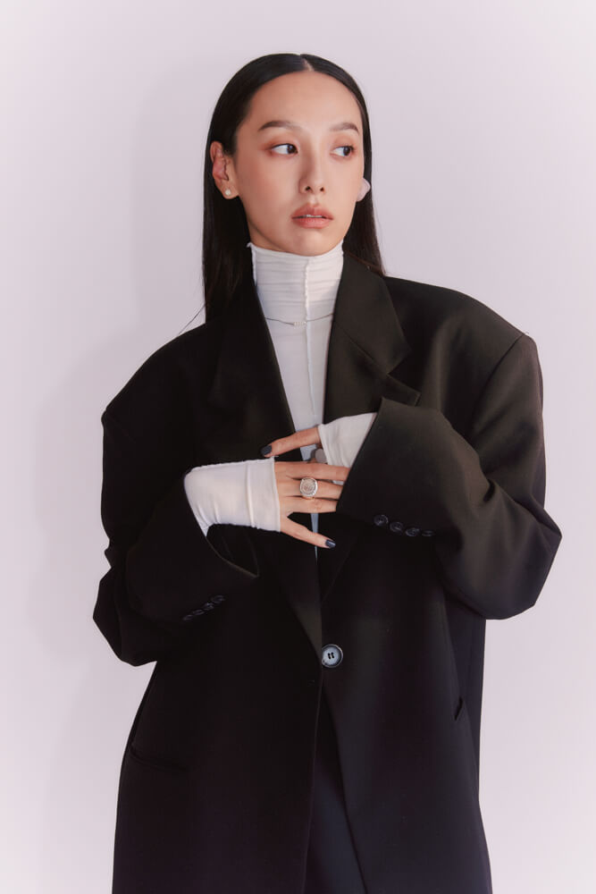 B213 / AW23